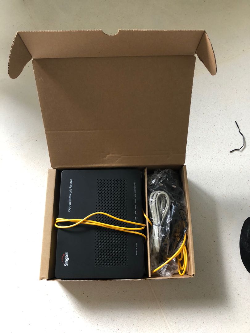 Optical network router (from SingTel), Computers & Tech, Parts ...
