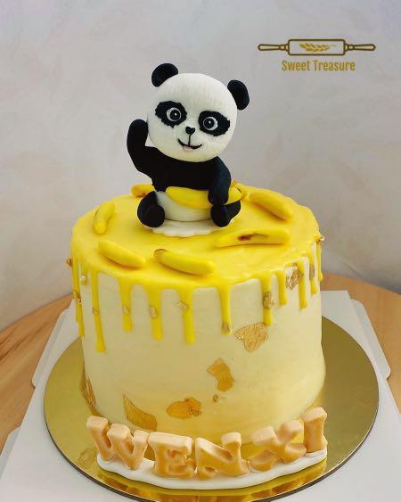 panda drip cake