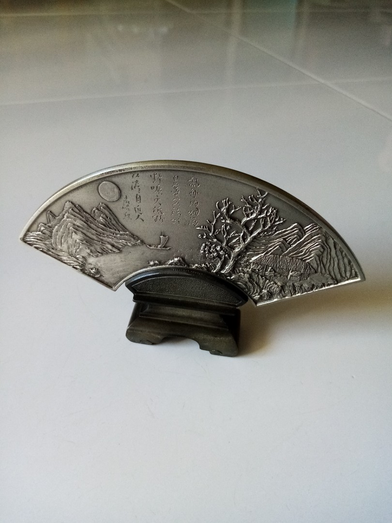 Selangor Pewter Japanese Malaysian Decorative Fan/Scroll with Stand ...