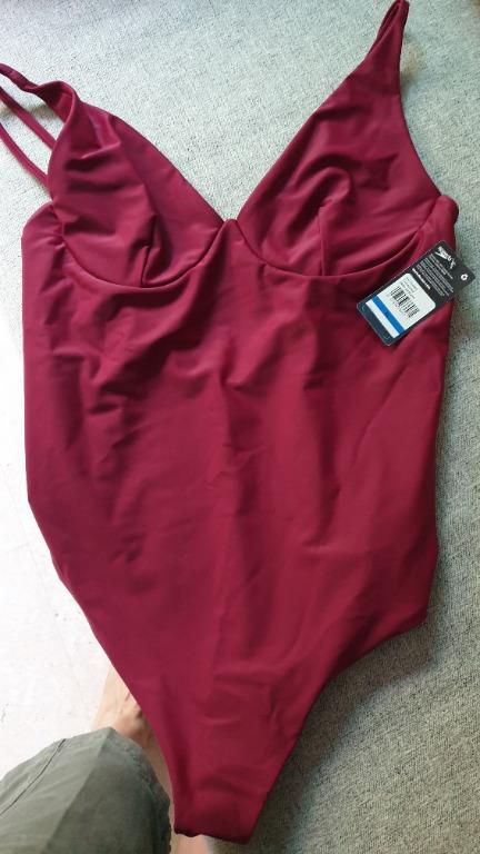 Speedo XL swimwear. New. Deep maroon, Women's Fashion, Tops, Sleeveless ...
