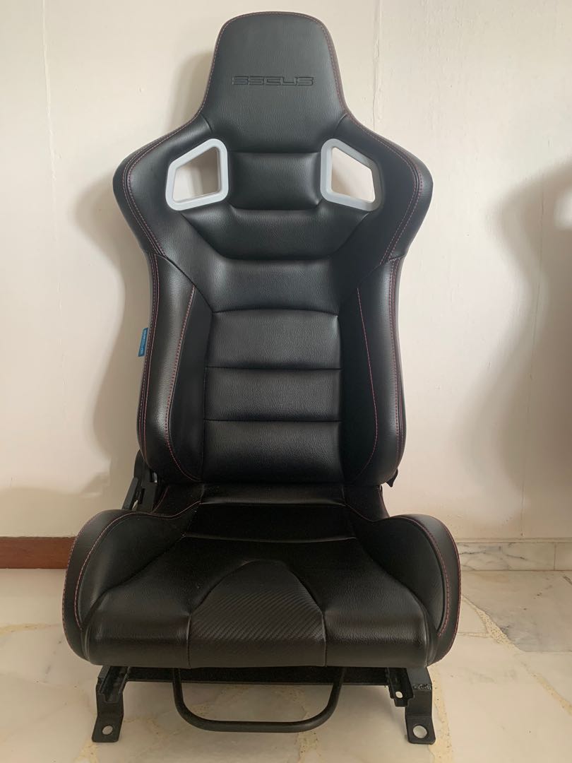 SSCUS semi bucket seat, Car Accessories, Accessories on Carousell
