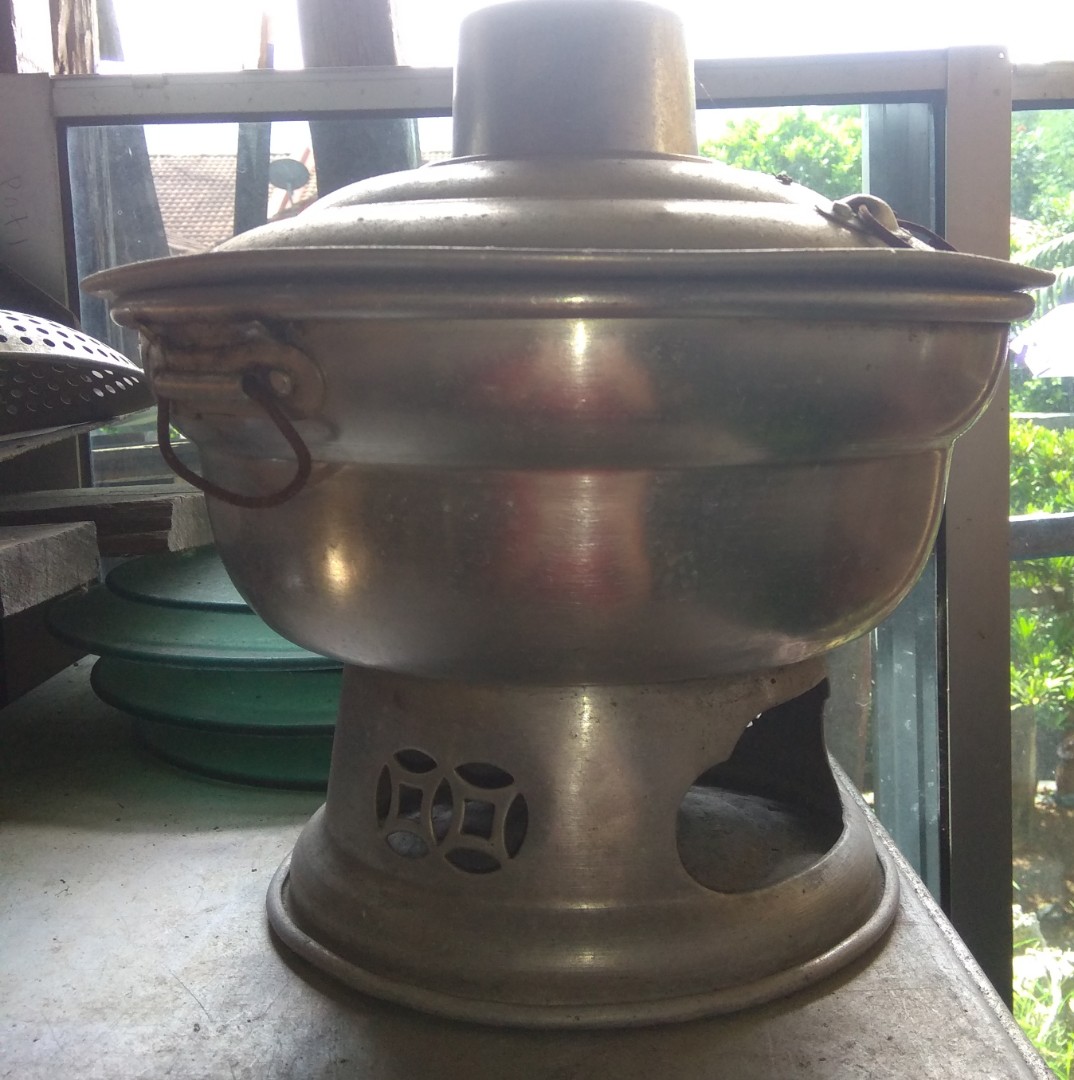 Vintage Steamboat Pot, Furniture & Home Living, Home Decor, Vases ...