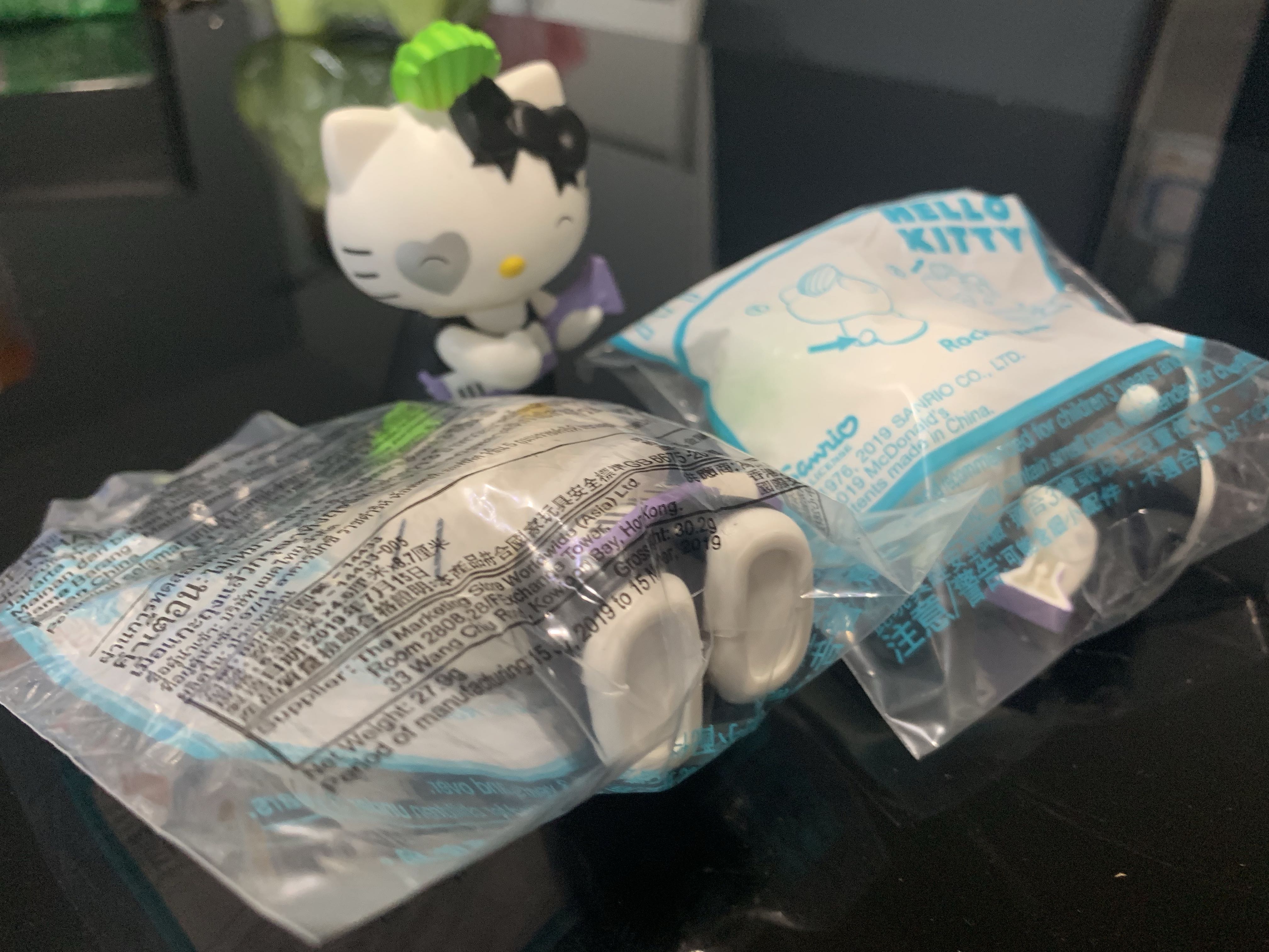 Hello Kitty Rockstar, Hobbies & Toys, Toys & Games on Carousell