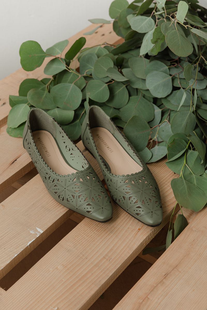 Laser Cut Flats (Olive), Women's Fashion, Footwear, Flats on Carousell