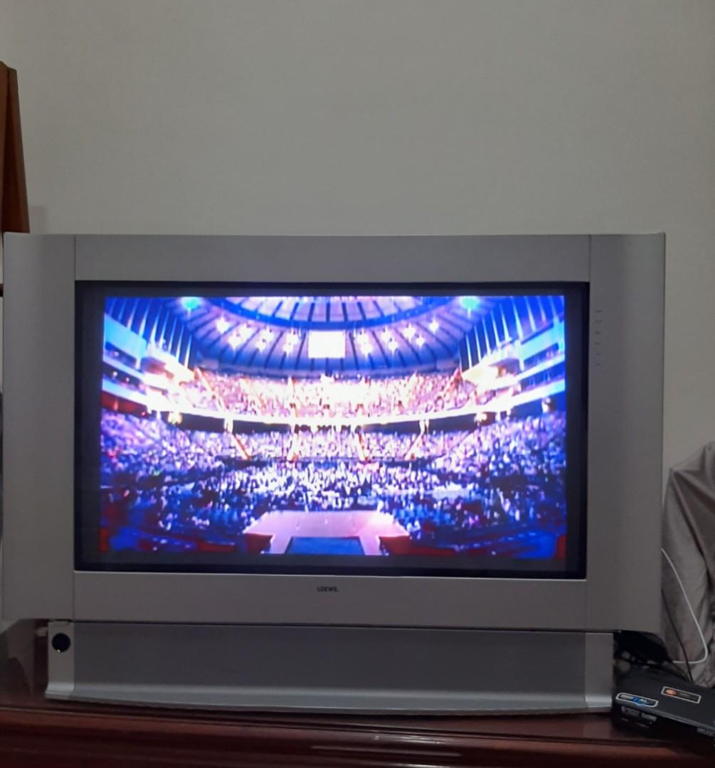 Loewe 32" Widescreen CRT TV, TV & Home Appliances, TV & Entertainment ...
