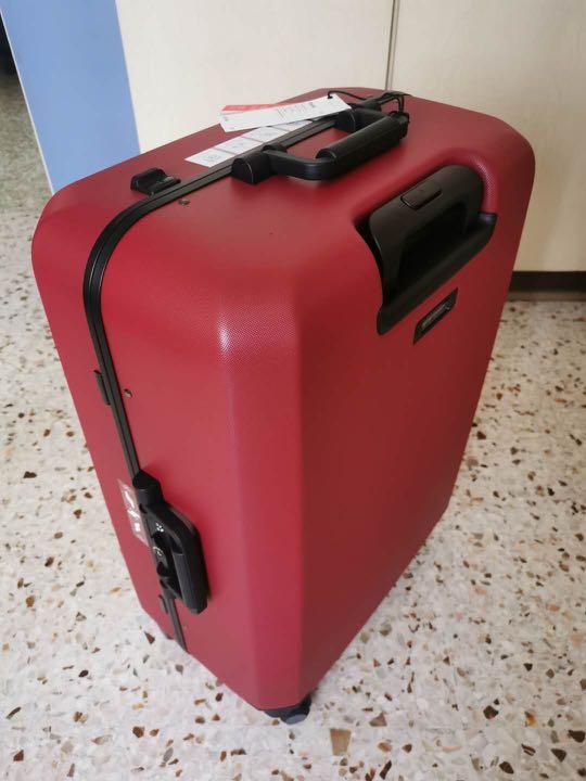 LOJEL Rando medium(68.5cm) luggage (new), Hobbies & Toys, Travel ...