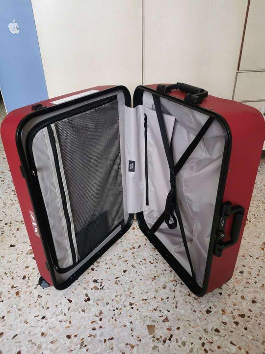LOJEL Rando medium(68.5cm) luggage (new), Hobbies & Toys, Travel ...