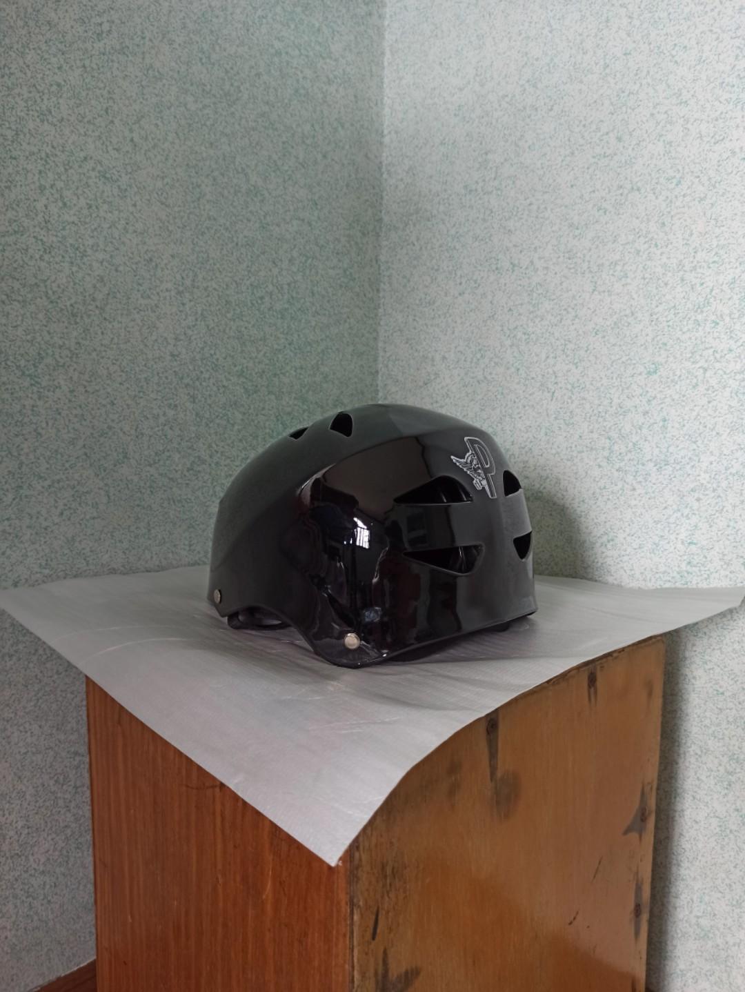 NUTSHELL HELMET, Motorbikes, Motorbike Parts & Accessories, Helmets and ...