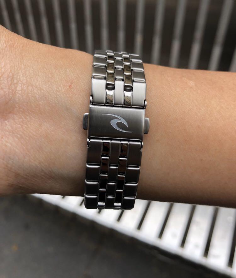 Original Rip Curl Watch, Men's Fashion, Watches & Accessories, Watches ...