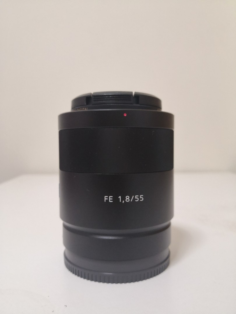 Sony Zeiss 55mm 1.8, Photography, Lens & Kits on Carousell