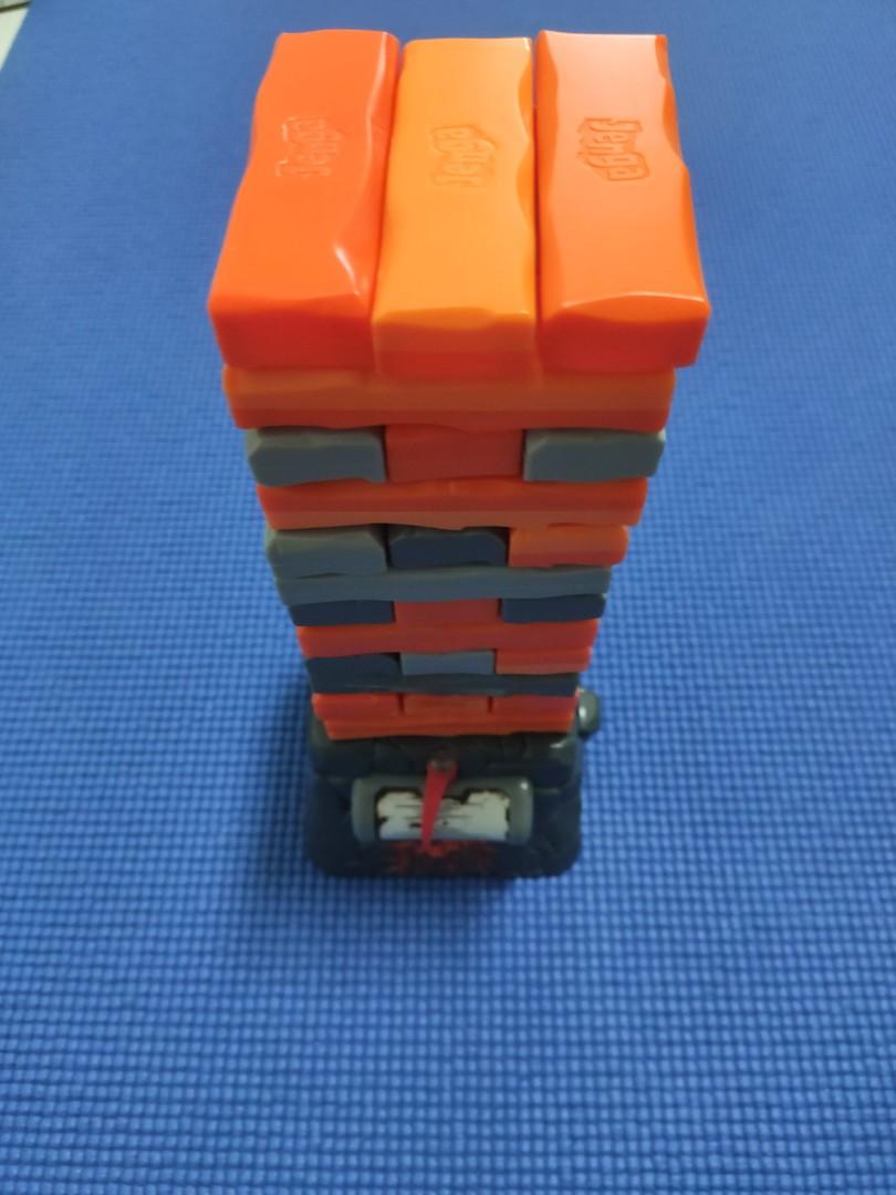 HASBRO Jenga quake board game., Hobbies & Toys, Toys & Games on Carousell