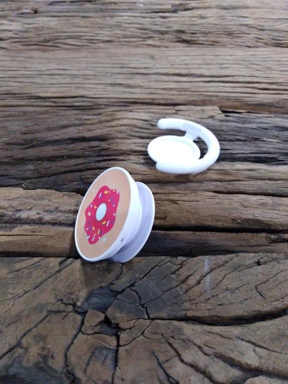 Donut Pop Socket Phone Stand with Car Mount, Mobile Phones & Gadgets ...