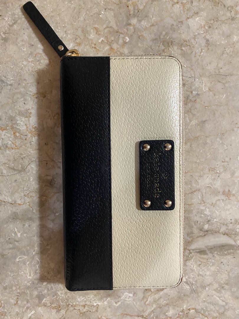 Kate spade black and white wallet, Women's Fashion, Bags & Wallets ...