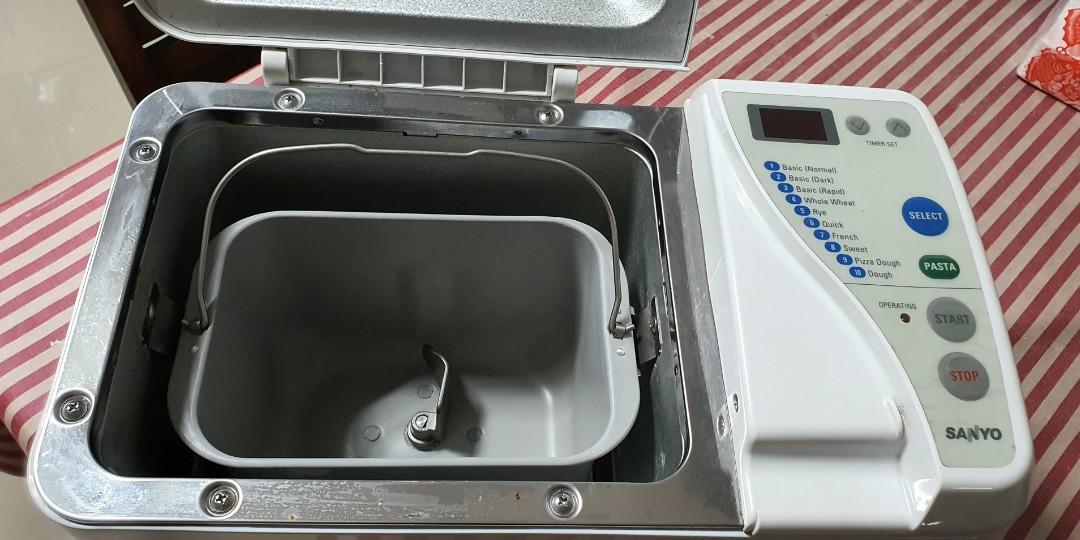 Sanyo factory plus bread maker, TV & Home Appliances, Kitchen ...