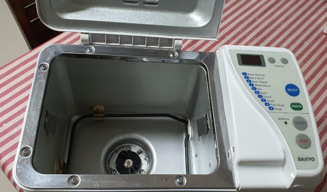 Sanyo factory plus bread maker, TV & Home Appliances, Kitchen ...