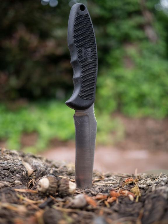 SOG Field Pup SILVER / BLACK Fixed Blade Full Tang Survival Hunting ...