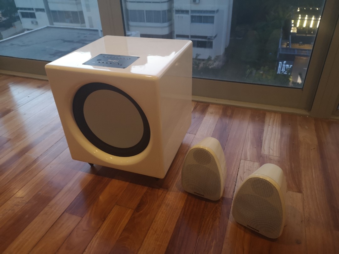 Teufel 2.1 active speaker system (famous German speaker brand), Audio ...