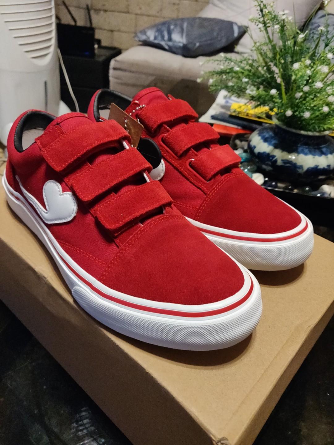 World Balance X Secret Fresh, Men's Fashion, Footwear, Sneakers on ...