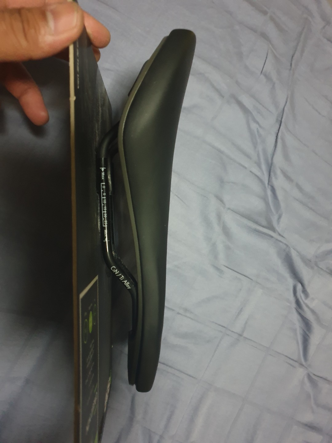 Nukeproof Horizon SL Saddle on Carousell