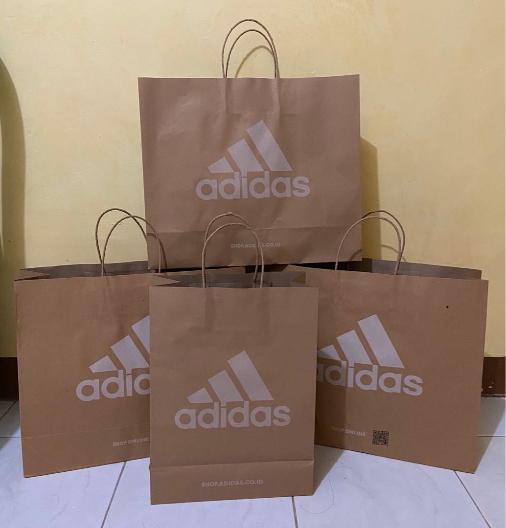 Adidas Paperbag, Fesyen Pria, Aksesoris, Lainnya di Carousell