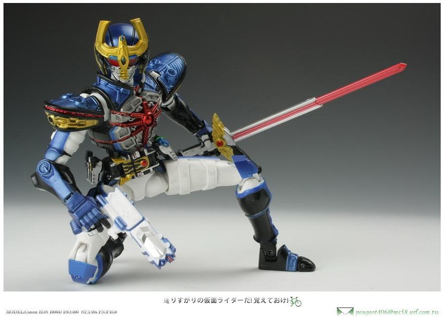 BANDAI 魂shop限定 SHF 幪面超人 Kamen Rider Kiva 月騎 Rising IXA, 興趣及遊戲, 玩具 & 遊戲類 ...