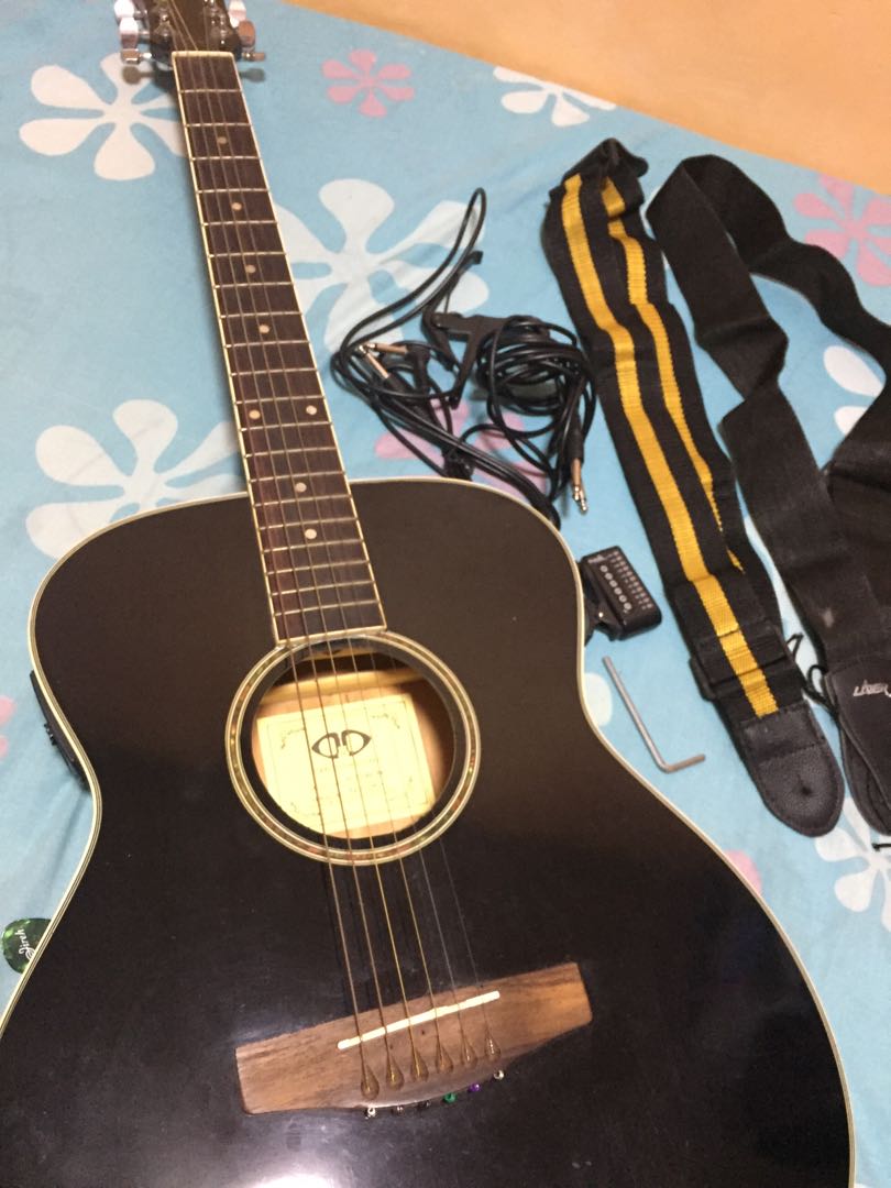 DnD Acoustic Guitar, Hobbies & Toys, Music & Media, CDs & DVDs on Carousell