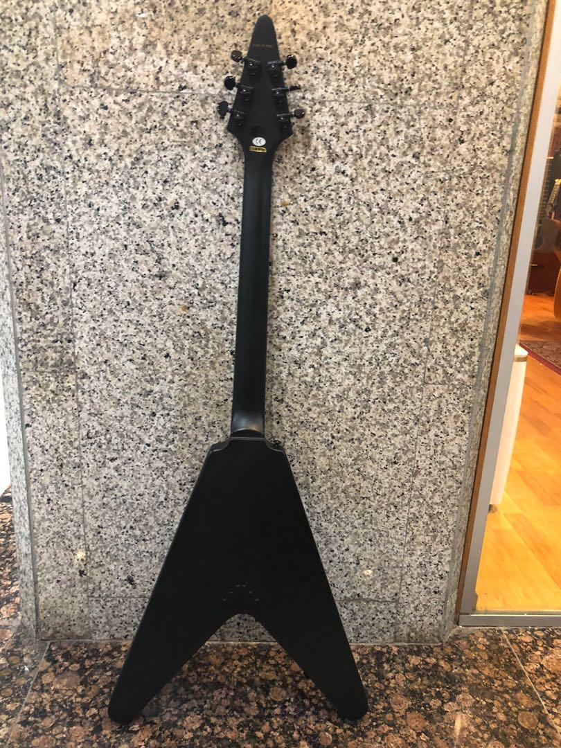 Epiphone 2005 Korea Made Gothic Flying V Electric Guitar, Hobbies ...