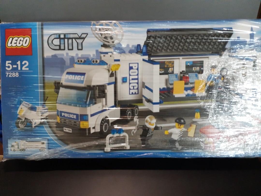 Lego 7288 Police Truck, 興趣及遊戲, 玩具 & 遊戲類 - Carousell