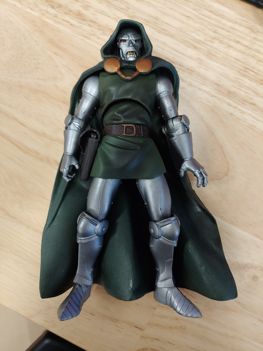 Marvel Legends Doctor Doom (Marvel Universe), 興趣及遊戲, 玩具 & 遊戲類 - Carousell