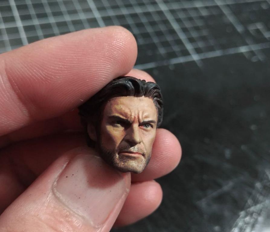 Mezco One:12 Collective Logan with Custom Movie Wolverine Head, Hobbies ...