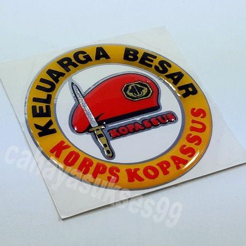 Sticker Timbul Emblem Motor Keluarga Besar Lambang Logo Bulat 7.2cm ...