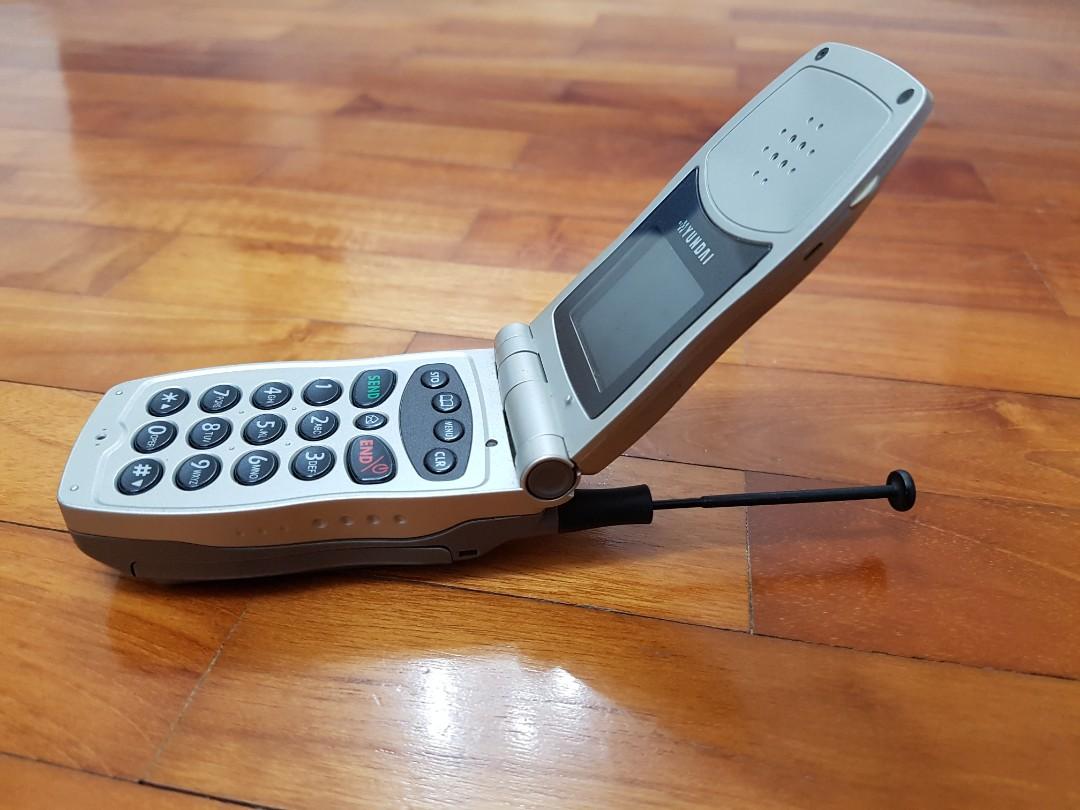 Vintage Hyundai handphone, Mobile Phones & Gadgets, Mobile Phones ...