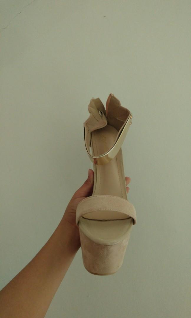 7 inches pageant heels, Women's Fashion, Footwear, Heels on Carousell