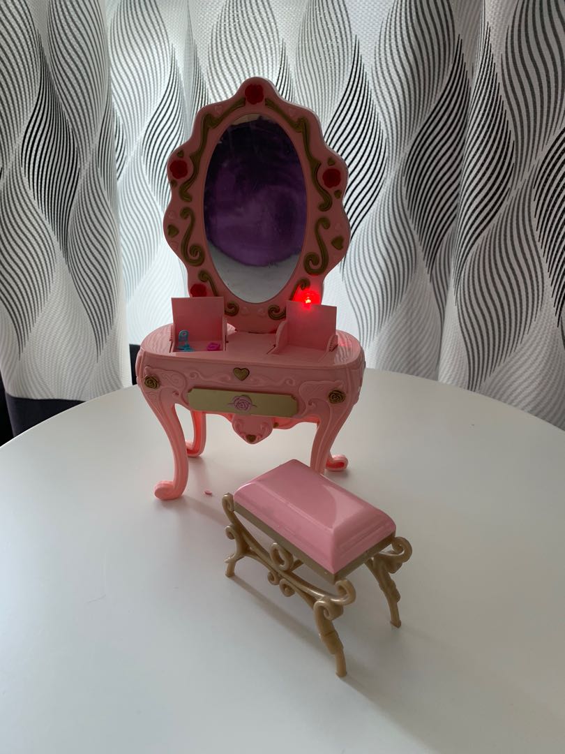 Barbie Dressing table, Hobbies & Toys, Toys & Games on Carousell