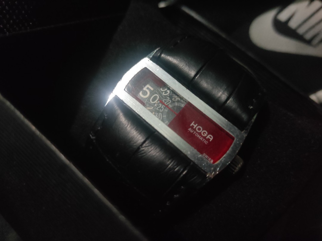 hoga vintage swiss watch jump hour, Men's Fashion, Watches ...