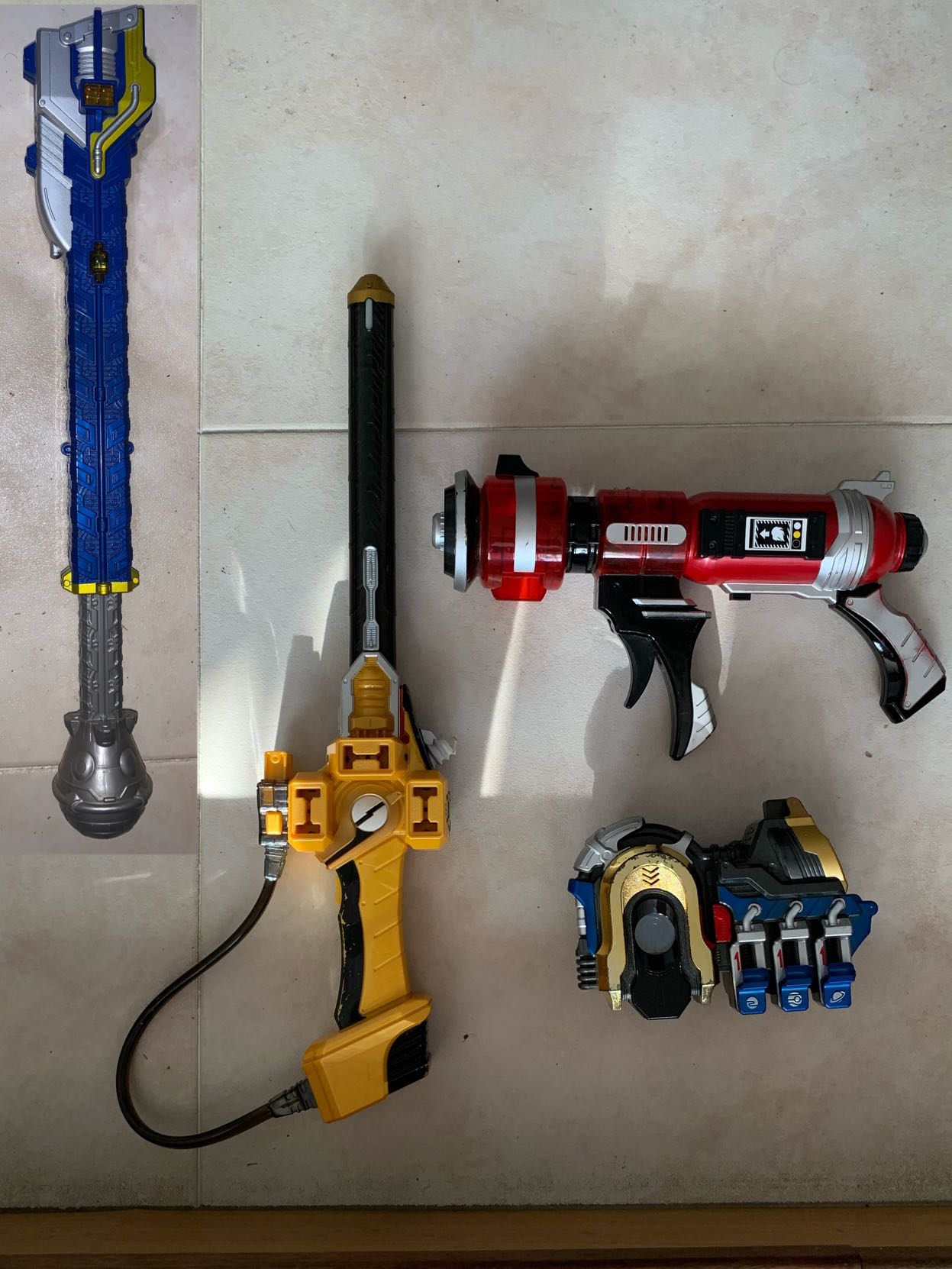 Kamen Rider Fourze DX Weapons, Hobbies & Toys, Toys & Games on Carousell