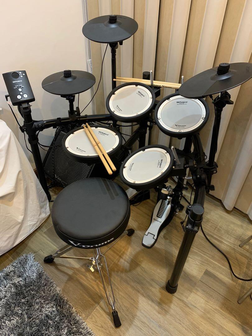 Roland Electric Drum Set, Hobbies & Toys, Music & Media, Musical ...