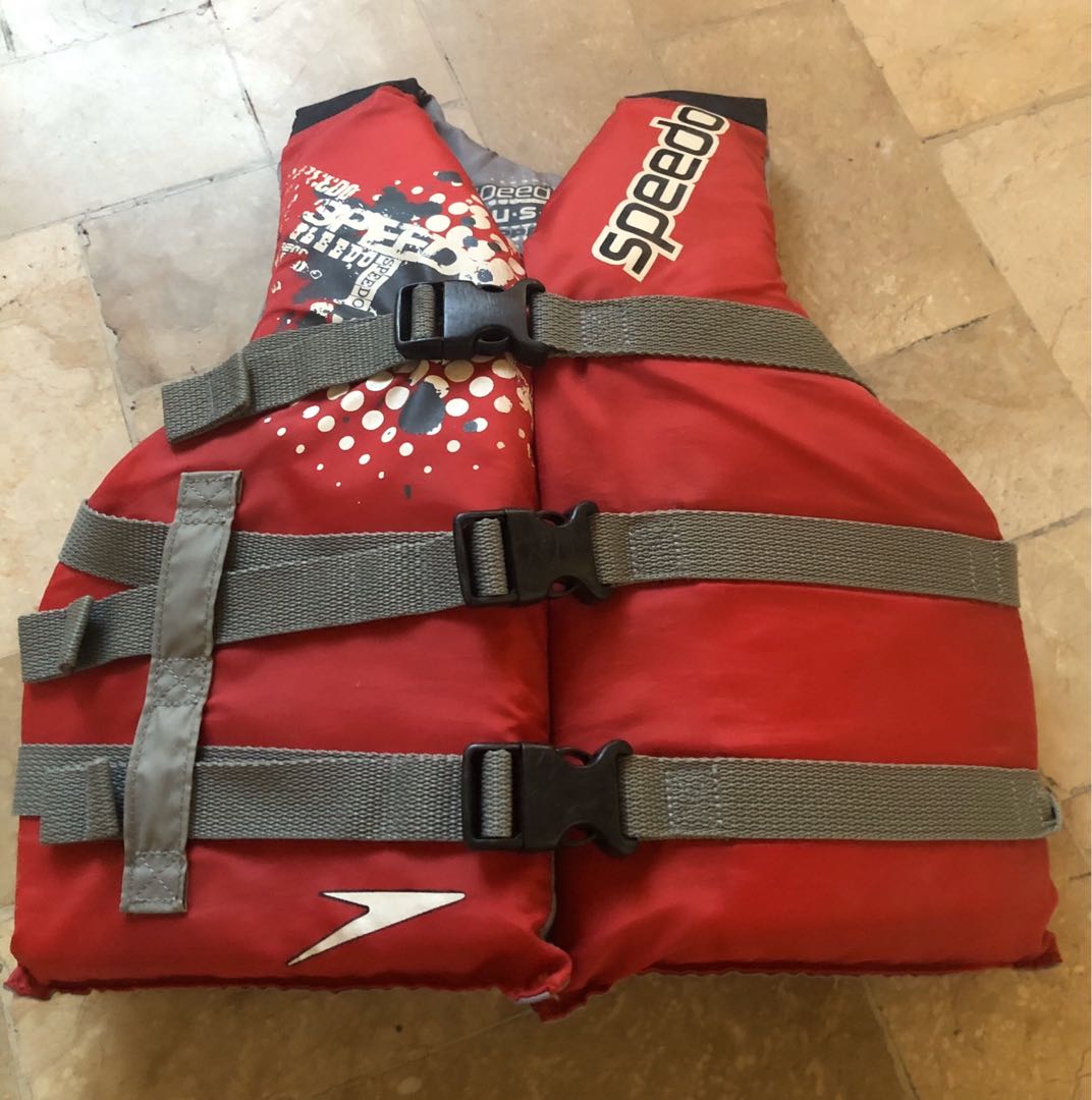 Speedo Life Vest Jacket Floatation Aid, Sports Equipment, Sports ...