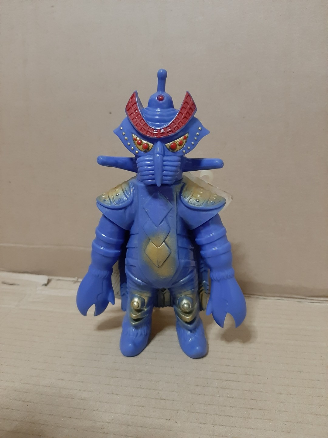 Tempera Seijin Ultraman Ultra Monster Series Kaiju Sofubi VINYL, Hobbies & Toys, Toys & Games on ...