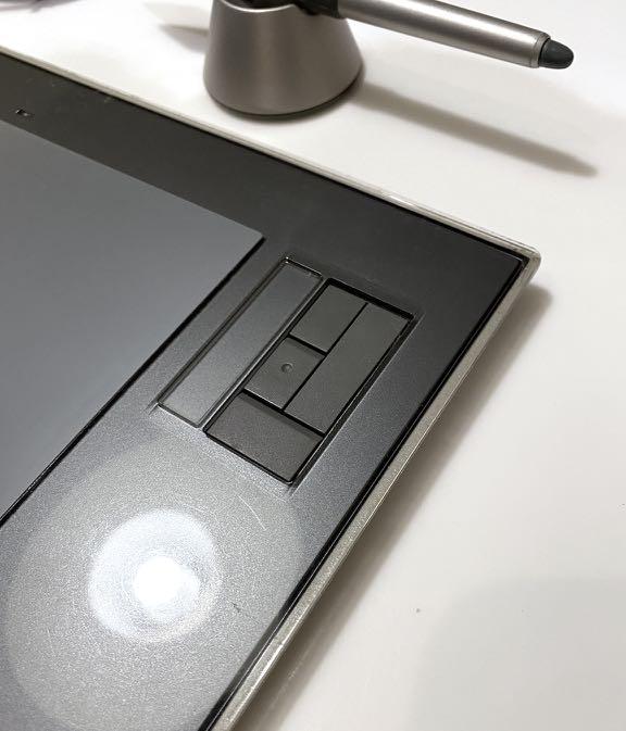 Used WACOM intous 3 drawing tablet, Mobile Phones & Gadgets, Tablets ...
