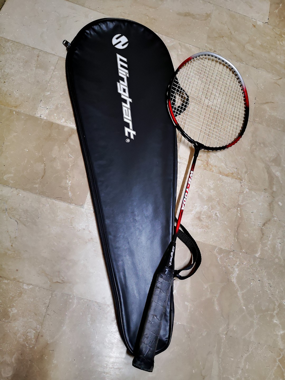 Badminton Rackets Assorted Yonex Original, Sports Equipment, Other ...