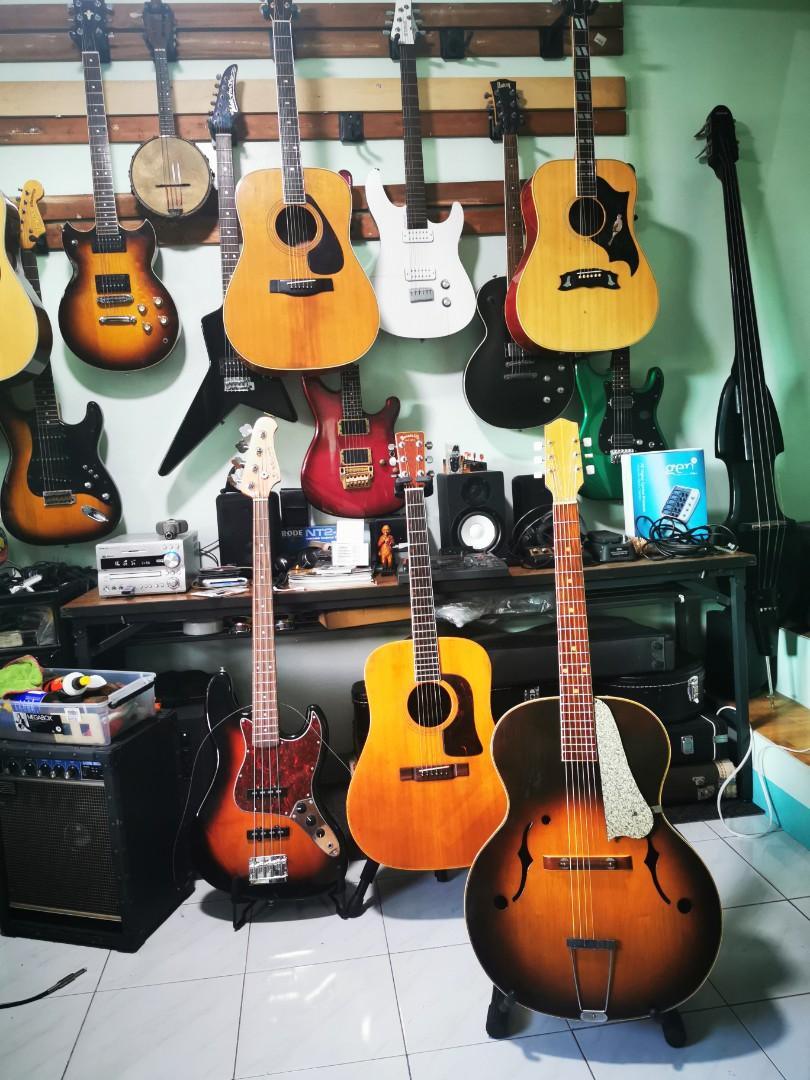 Calace archtop acoustic guitar, Hobbies & Toys, Music & Media, CDs ...