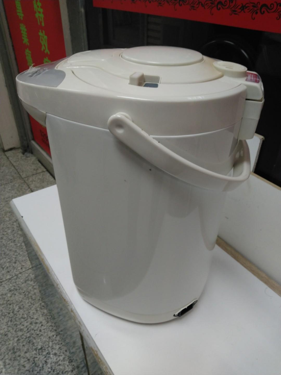 Cellini 5.5L water boiler 70% new, 家庭電器, 冷氣機及暖風機 - Carousell