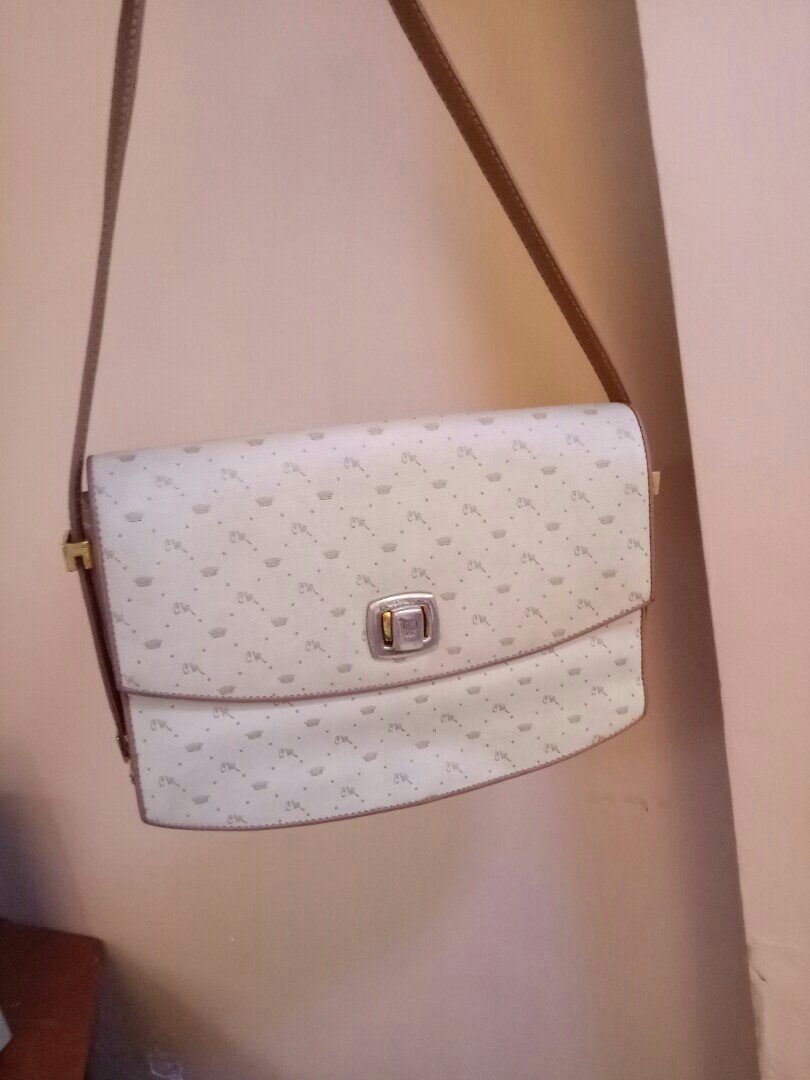 Countess mara adjustable sling, Women's Fashion, Bags & Wallets ...