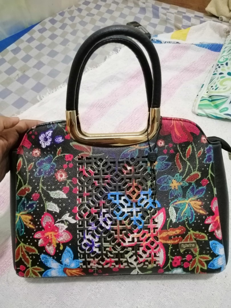Figlia bag, Women's Fashion, Bags & Wallets, Tote Bags on Carousell
