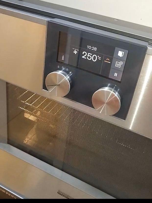 最後一部***請直接聯絡WhatsApp電話92113391 Gaggenau 焗爐 及 微波, 家庭電器, 廚房電器, 焗爐及多士爐 ...