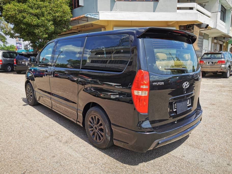 HYUNDAI GRAND STAREX 2.5AT TURBO, Cars, Cars for Sale on Carousell