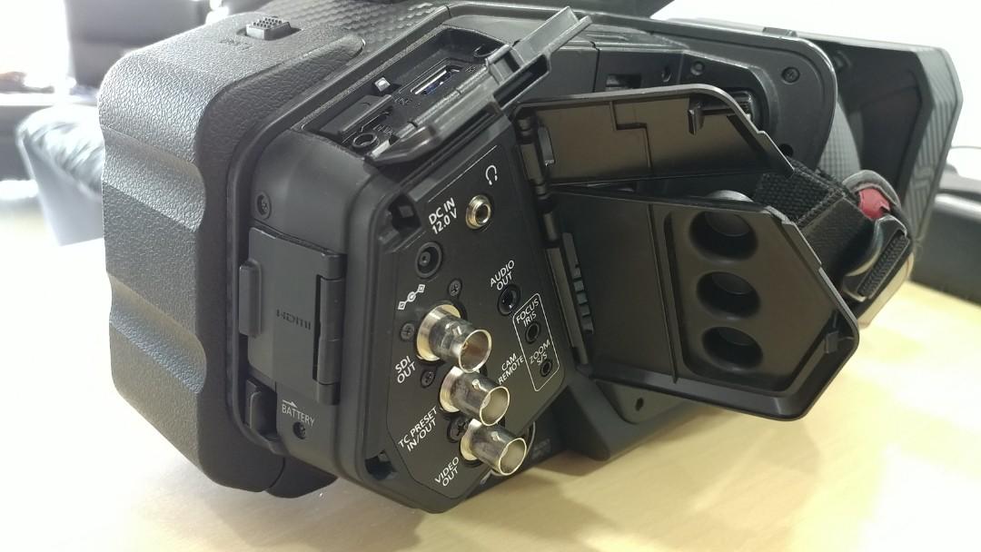 Panasonic DVX200 4K 60p Camcorder Video Camera, Photography, Video Cameras on Carousell
