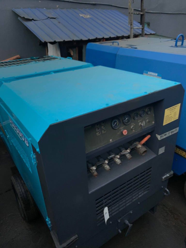 PDS390S Airman Compressor, Commercial & Industrial, Industrial ...