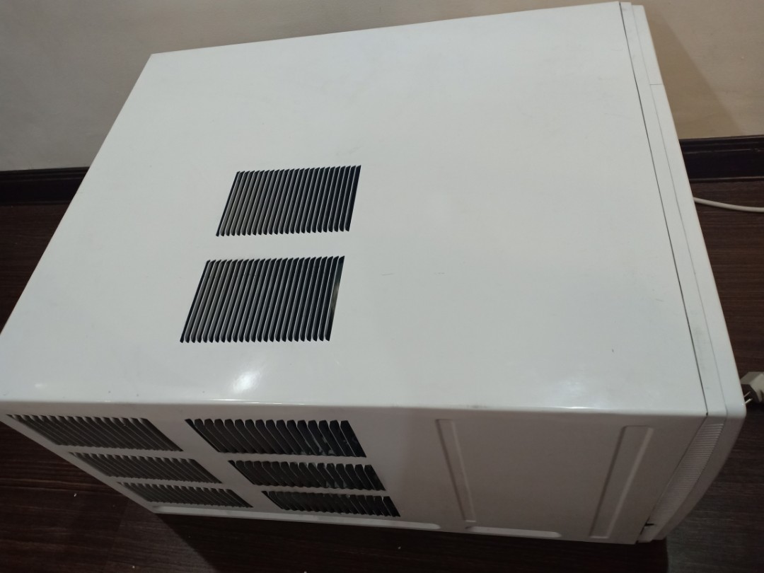 R32 Advance Inverter Aircon (1.5 hp), TV & Home Appliances, Air ...
